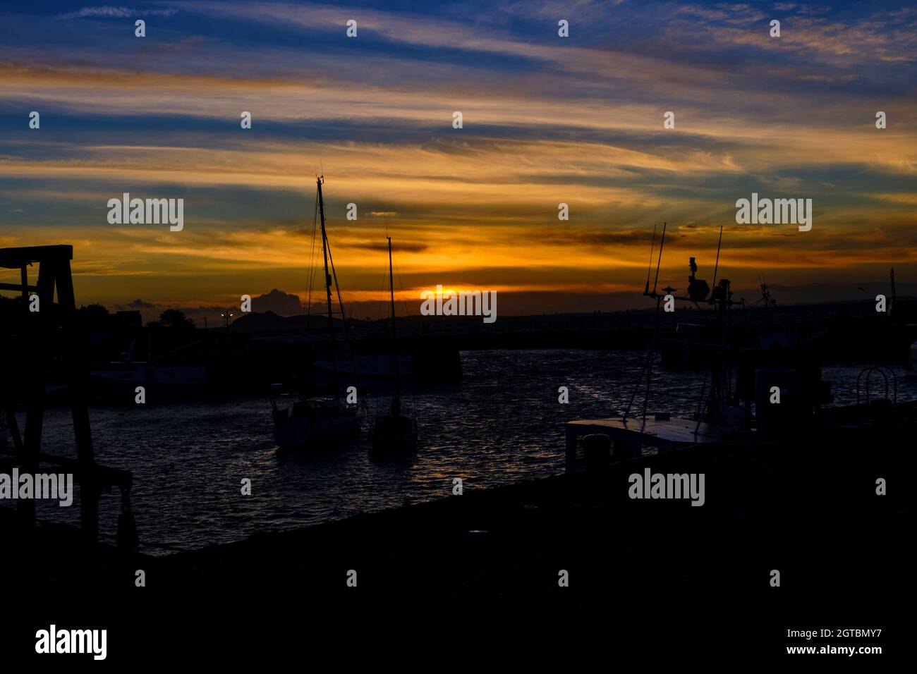 Ports and harbours hi-res stock photography and images - Alamy