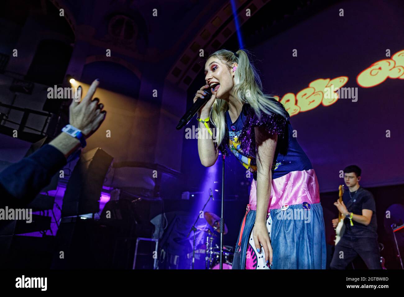 October 1, 2021: Alt pop star Bella Latham aka Baby Queen performs at ...