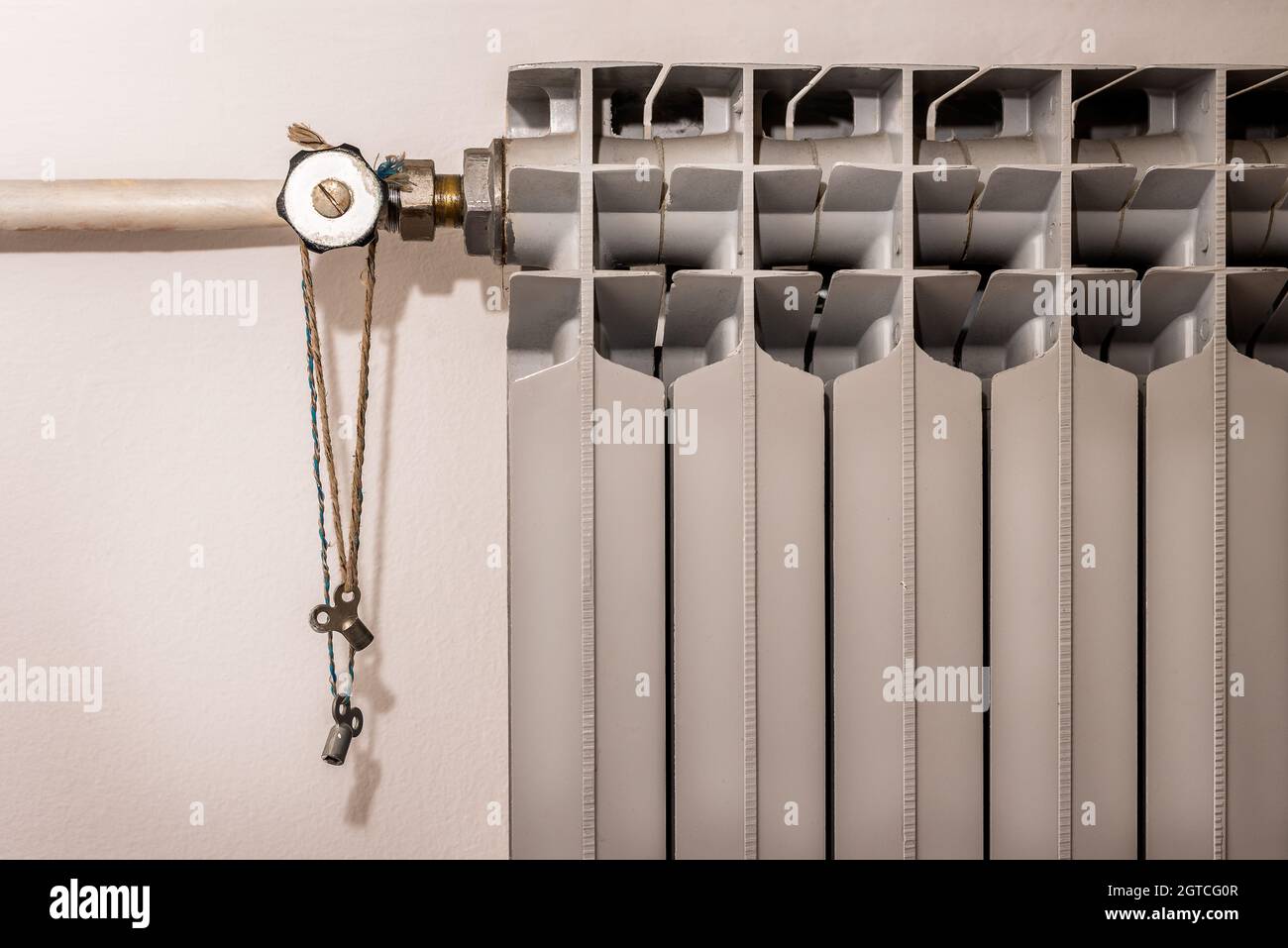 Side pipe hi-res stock photography and images - Alamy