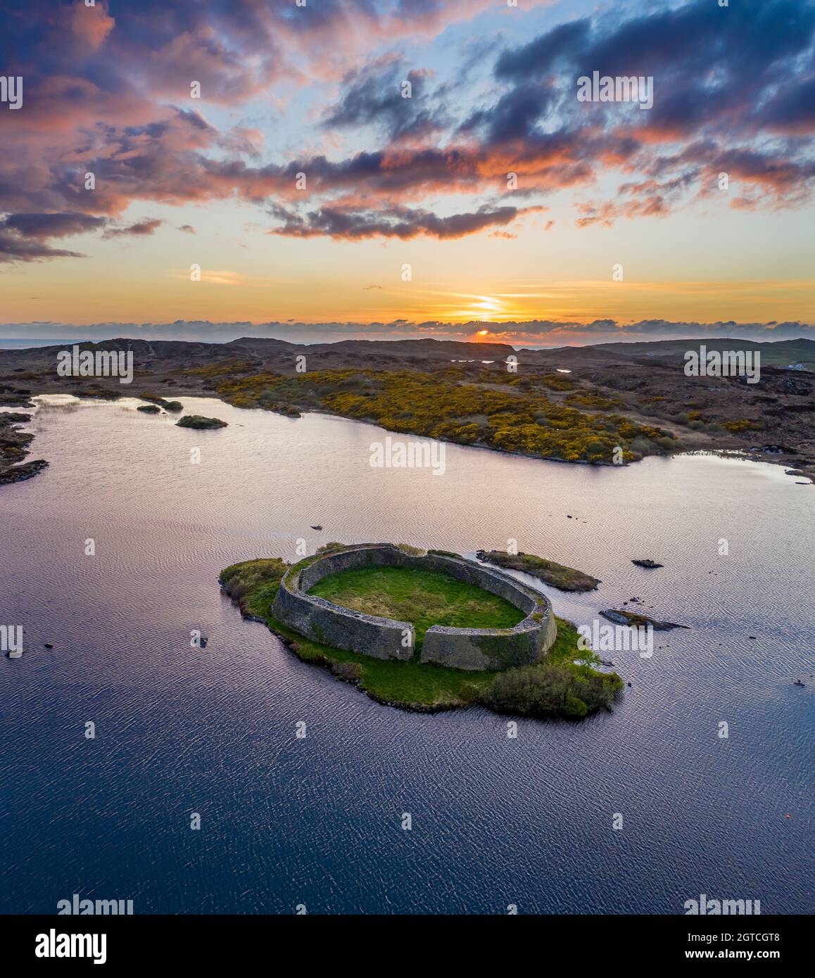 Aerial view of Doon Fort by Portnoo - County Donegal - Ireland Stock ...