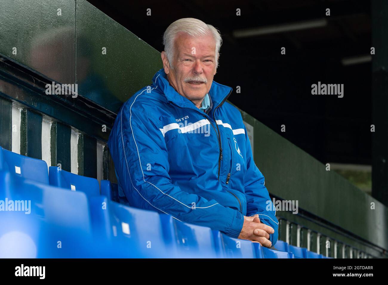 APELDOORN, Sportpark Berg en Bos, 01-10-2021 , Gerrit Kerssen AGOVV ...