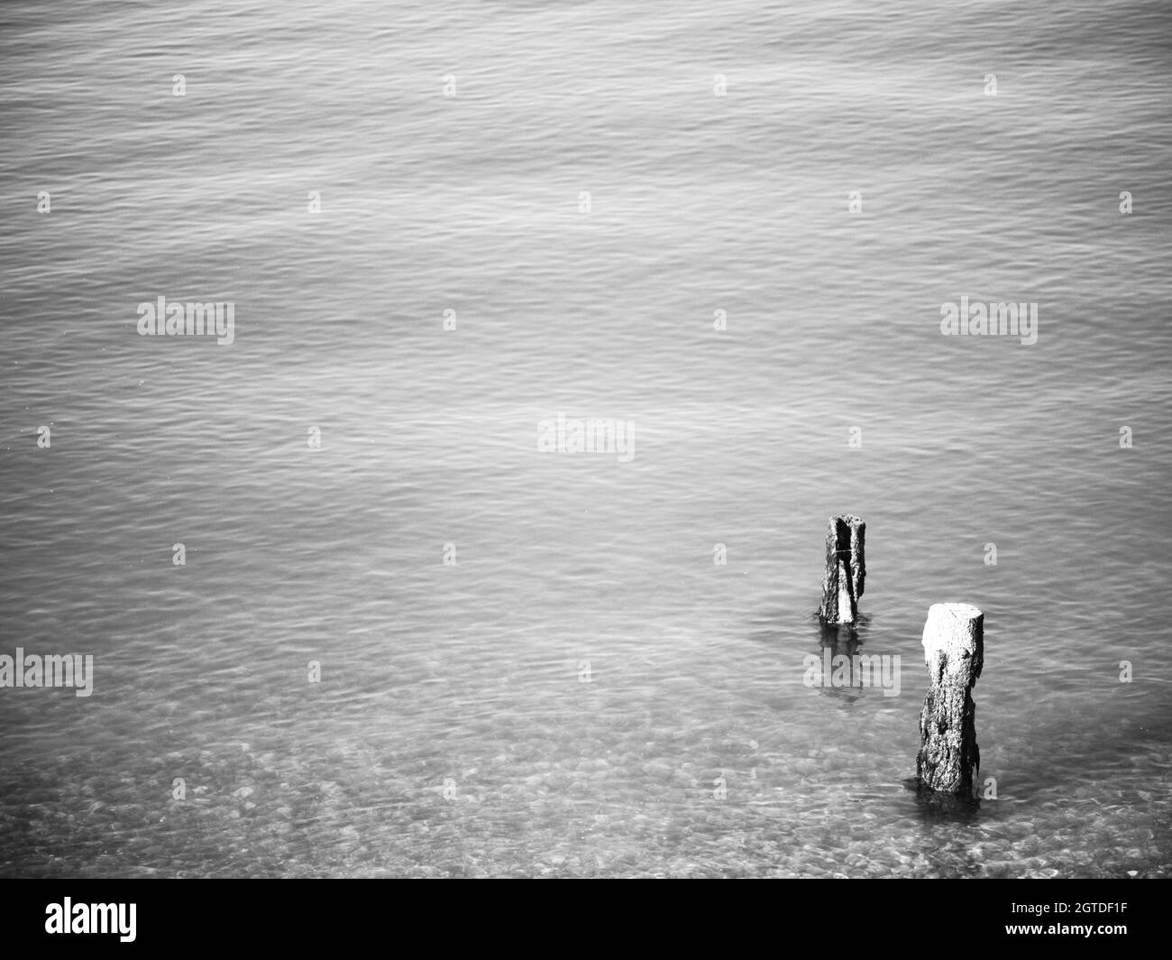 Two posts hi-res stock photography and images - Alamy