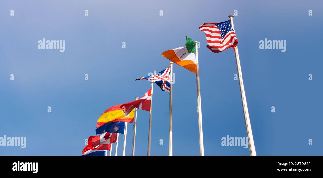 Global flag hi-res stock photography and images - Alamy