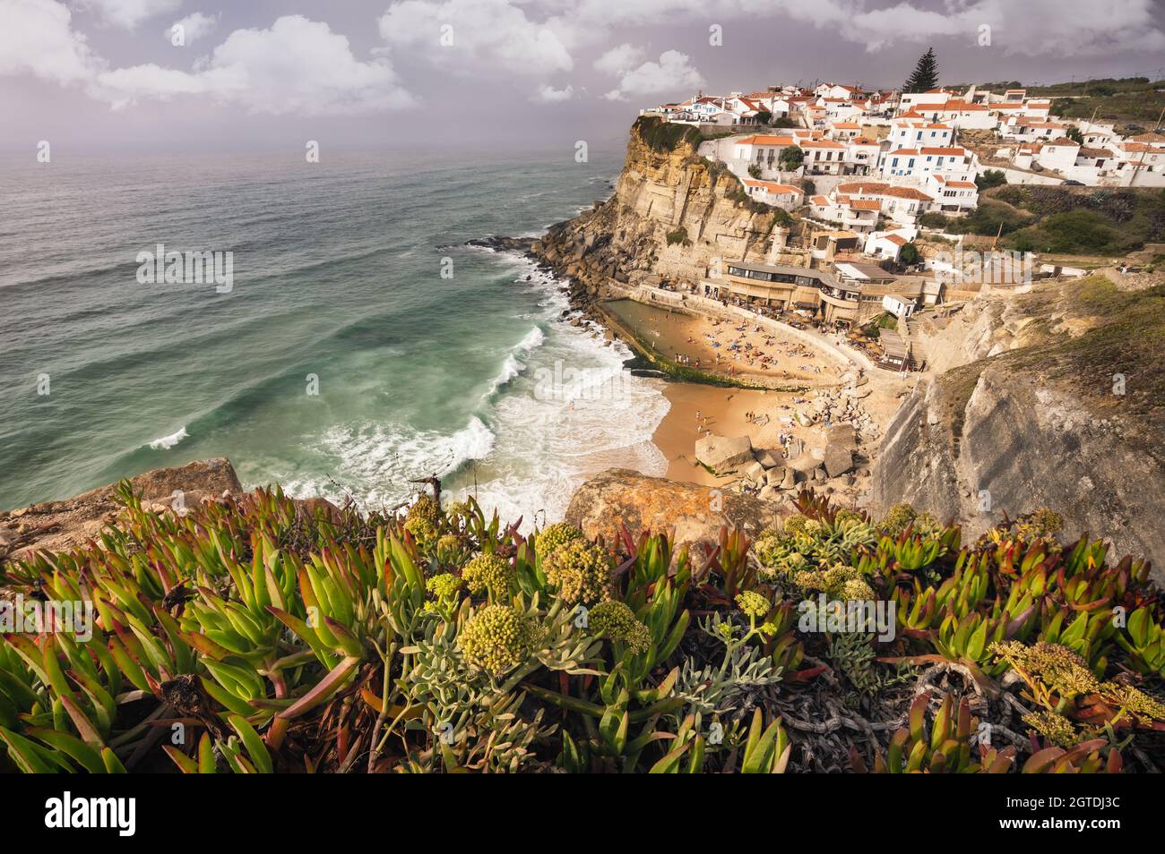 Mountain village of sintra hi-res stock photography and images - Alamy