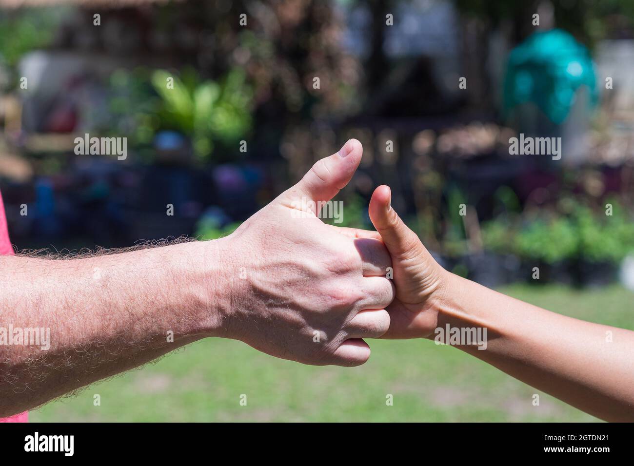 Positive hand signals hi-res stock photography and images - Alamy