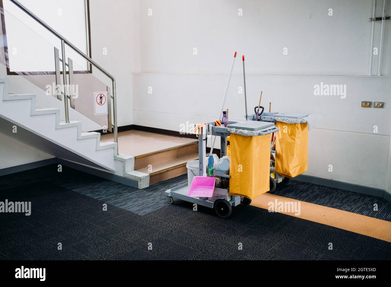 Custodian floor hi-res stock photography and images - Alamy