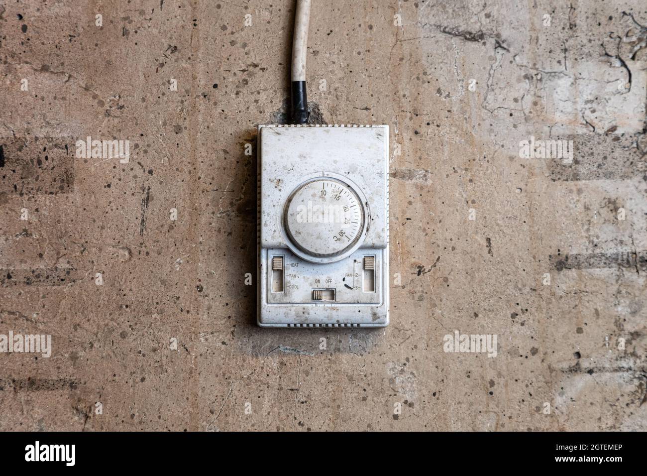 Setting fuse hi-res stock photography and images - Alamy