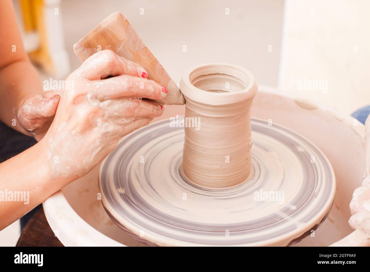 Mud pitcher hi-res stock photography and images - Alamy