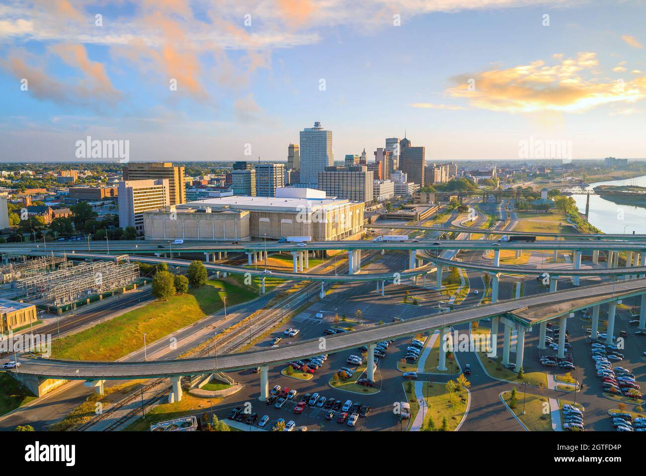 Aerial view of downtown Memphis skyline in Tennessee, USA Stock Photo ...