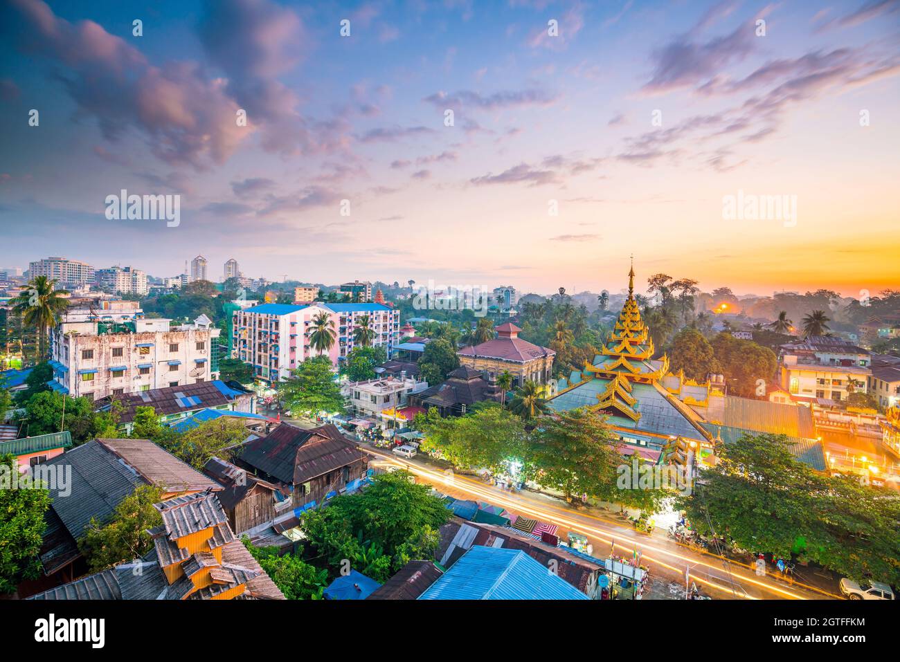 Yangon skyline at twilight with Shwedagon Pagoda in Myanmar Stock Photo ...