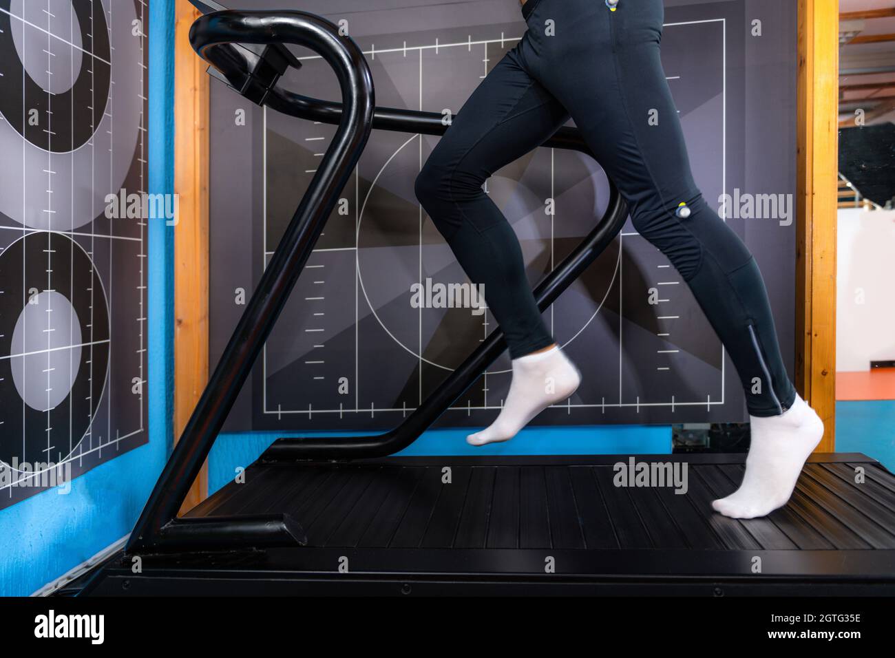 Video analysis of athlete hi-res stock photography and images - Alamy