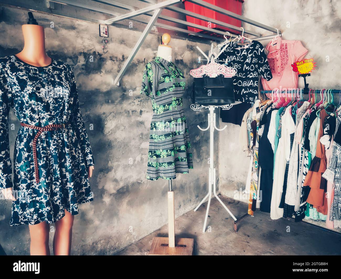 Bang bang clothing shop hi-res stock photography and images - Alamy