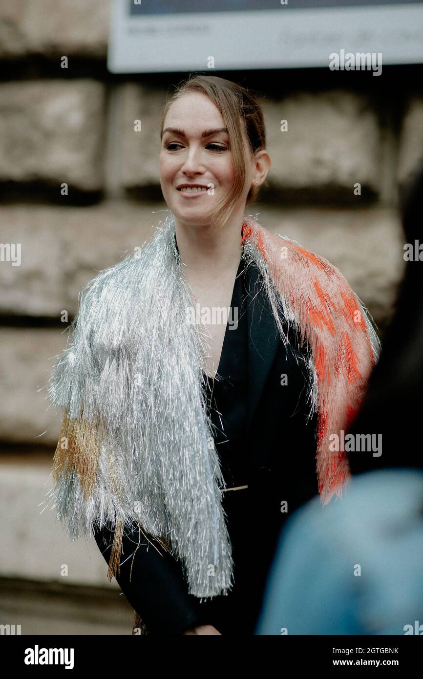 Paris, France. 01st Oct, 2021. Street style, Jamie Clayton arriving at ...