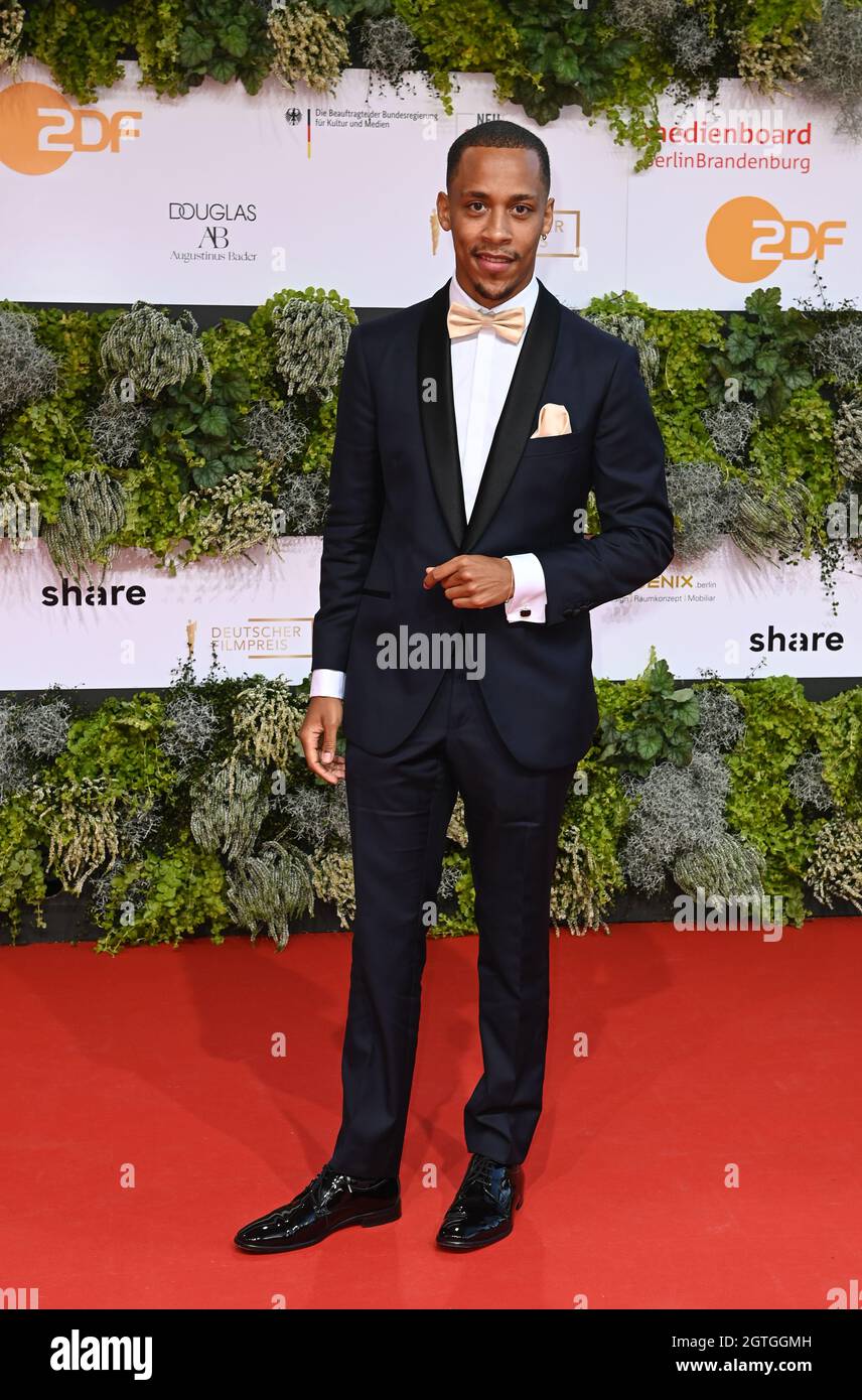 Jerry hoffmann hi-res stock photography and images - Alamy