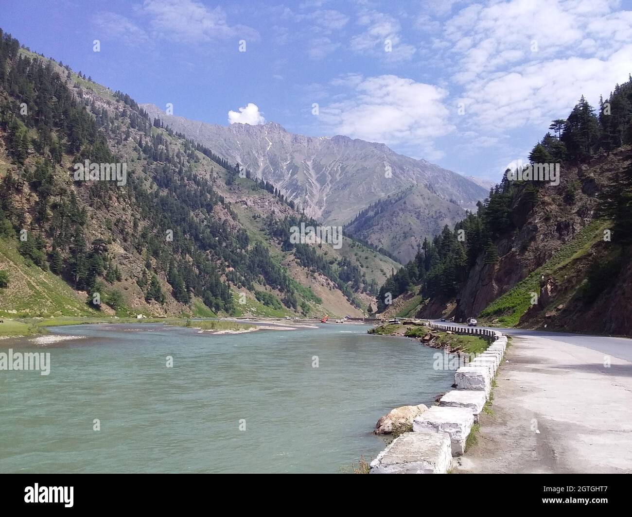 these pictures are of pakistan.its an Amazing beauty Beauty of Pakistan ...