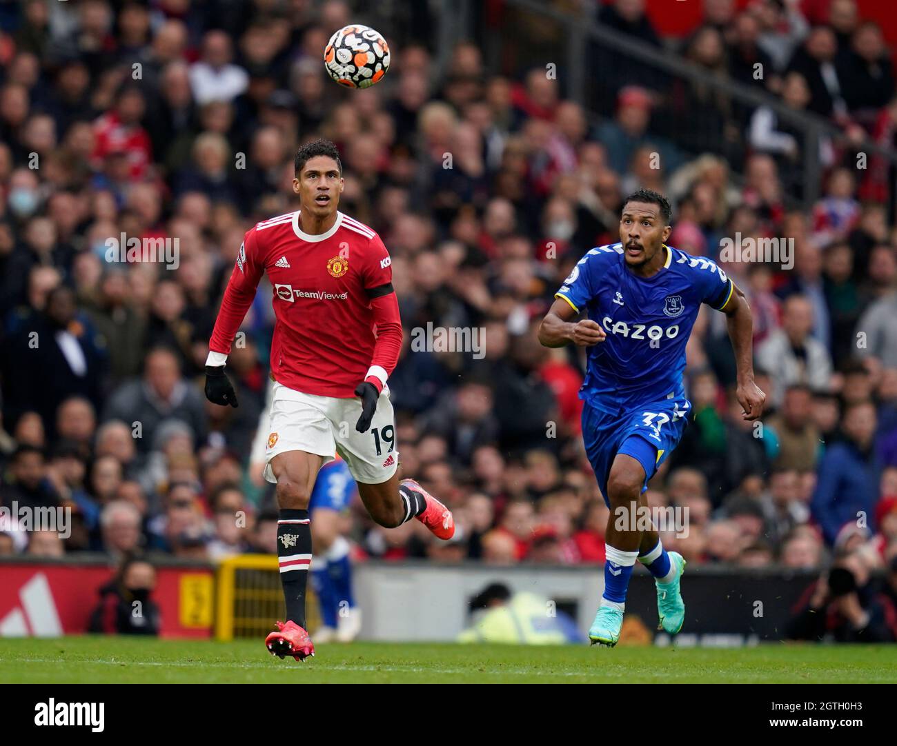 Raphael varane old trafford hi-res stock photography and images - Alamy