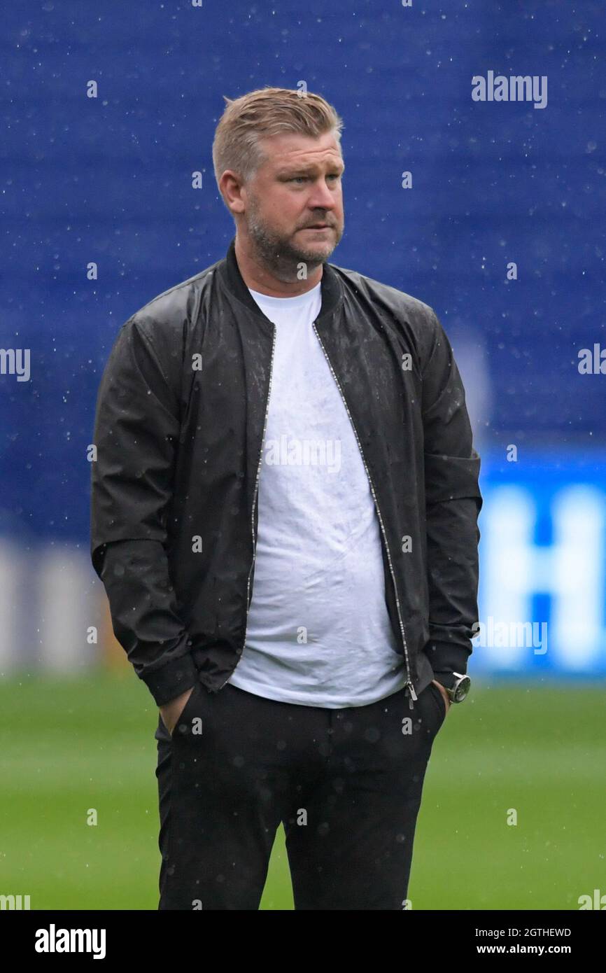 Karl robinson hi-res stock photography and images - Alamy