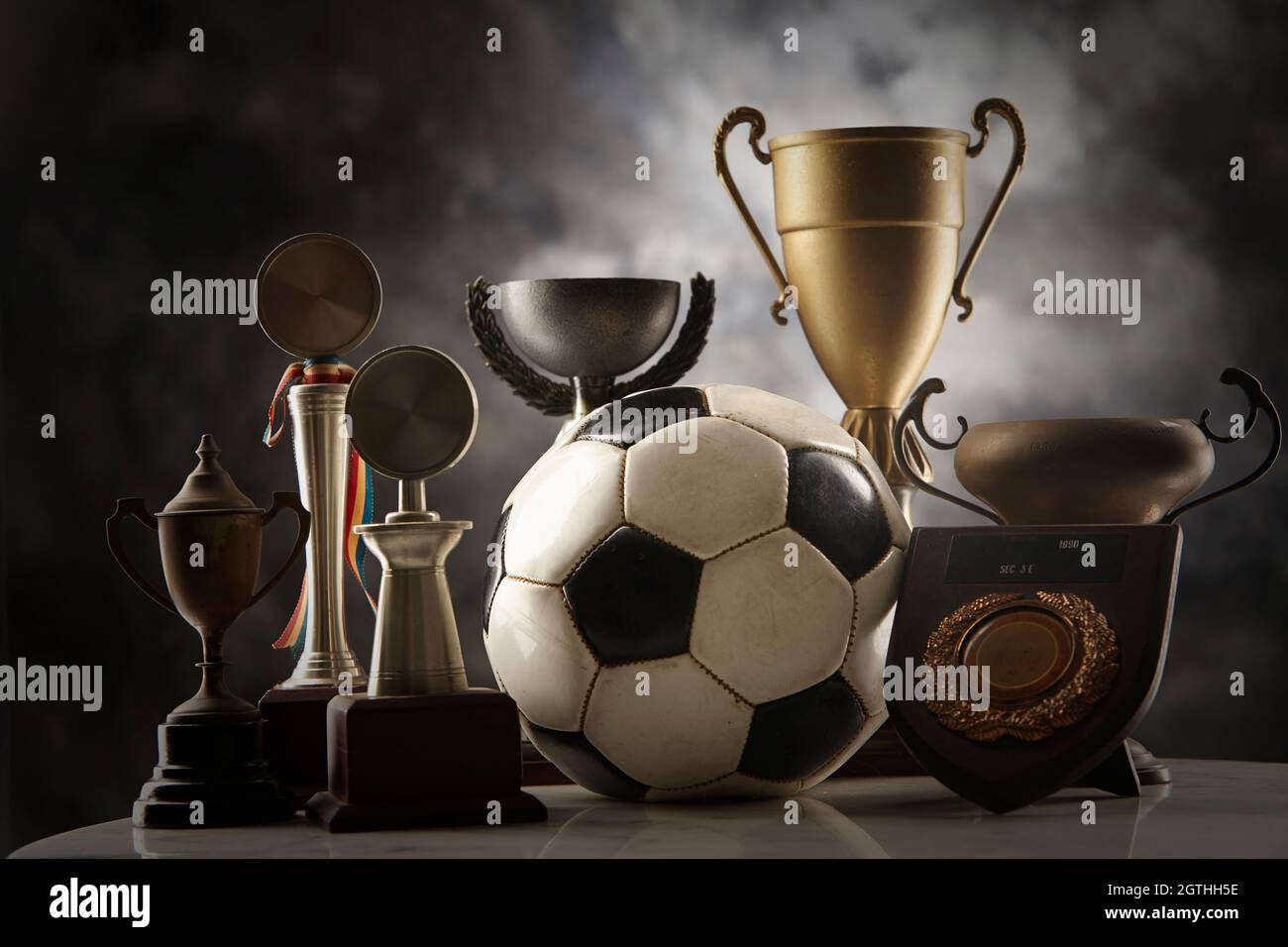 Celebration trophy football hi-res stock photography and images - Alamy