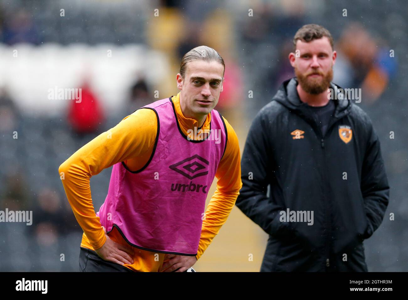 Tom Eaves #9 of Hull City warms up before the game Stock Photo - Alamy