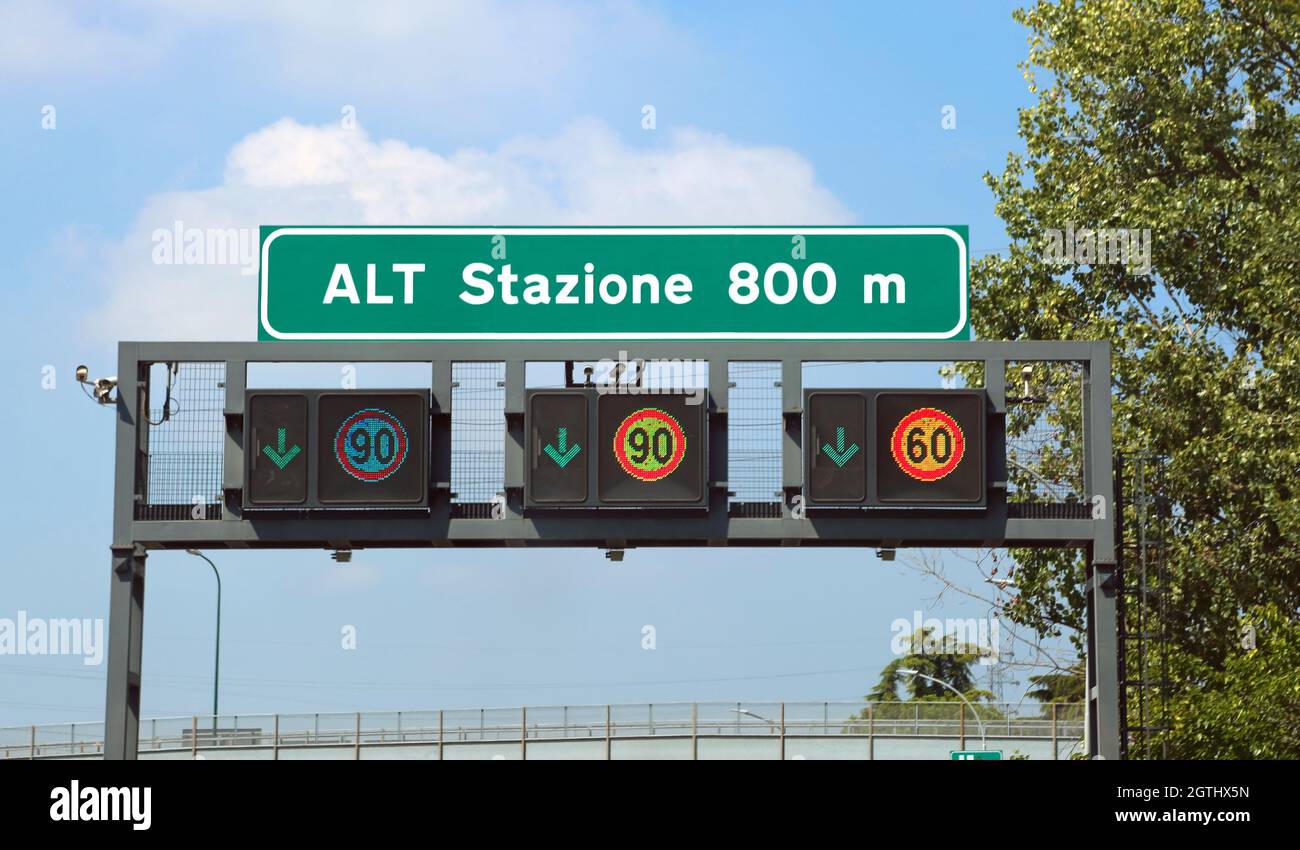 Italian toll road hi-res stock photography and images - Alamy