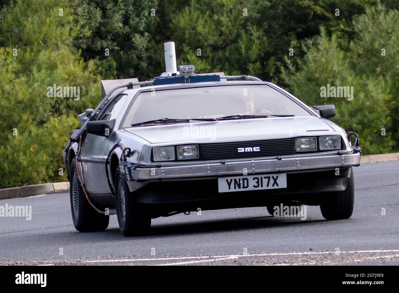 Back to the future car hi-res stock photography and images - Alamy