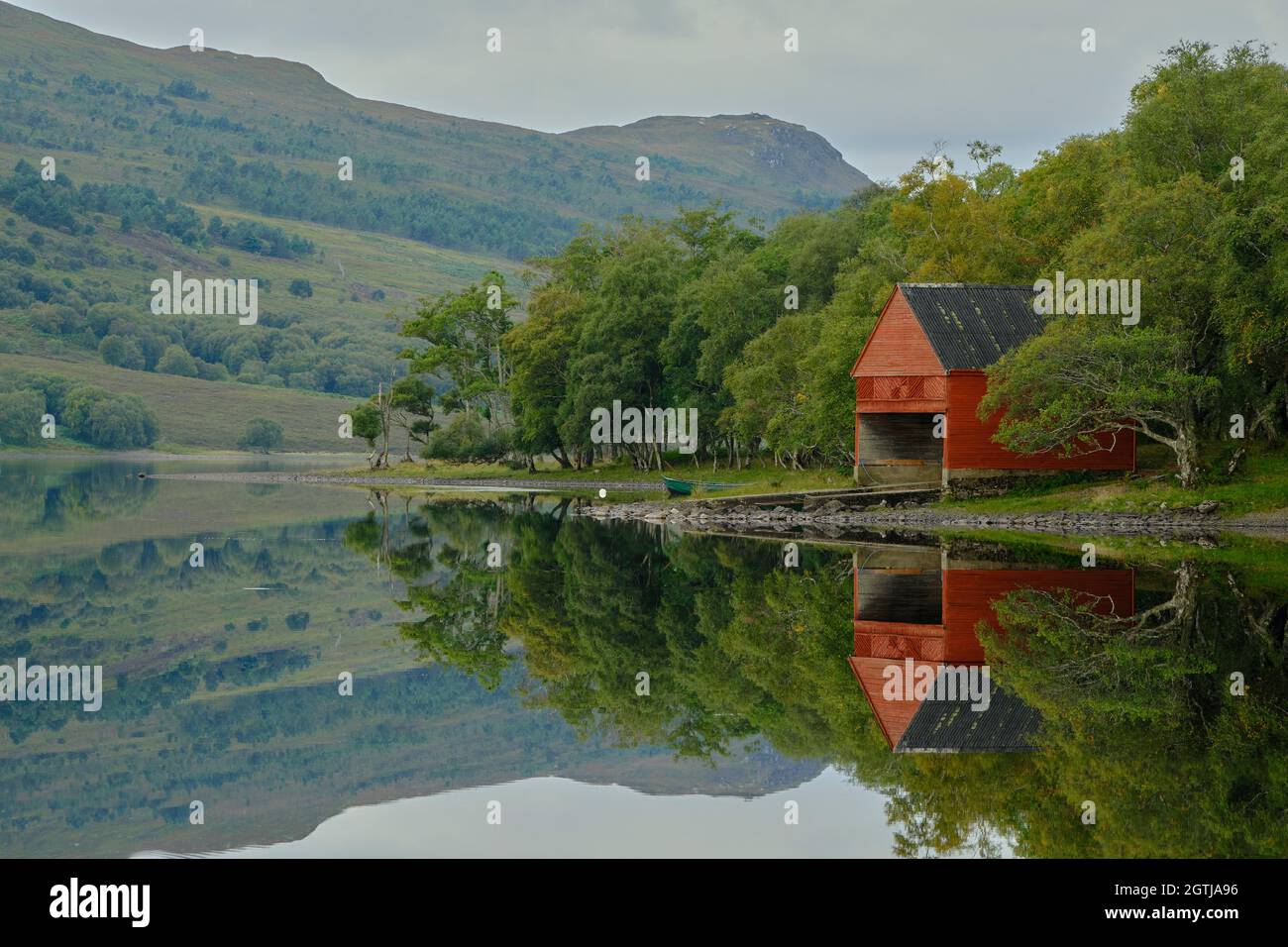 Loch achall hi-res stock photography and images - Alamy