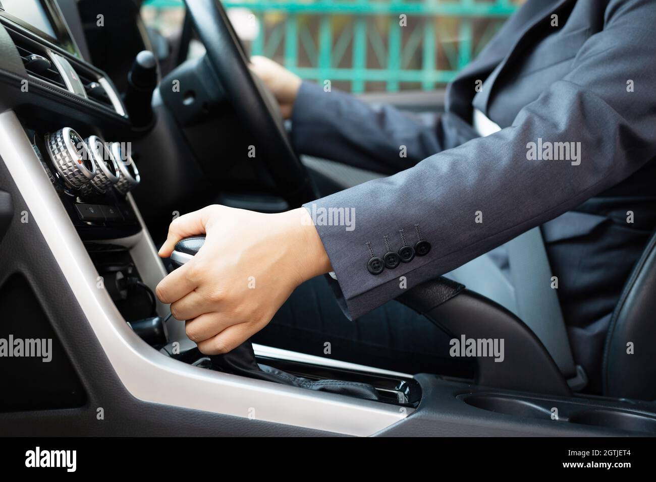 Driver shift change hi-res stock photography and images - Alamy