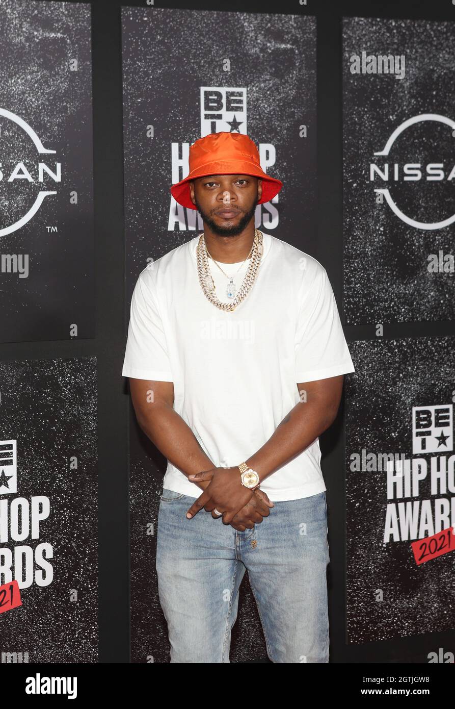 Papoose attends the 2021 BET Hip Hop Awards arrivals at the Cobb Energy ...