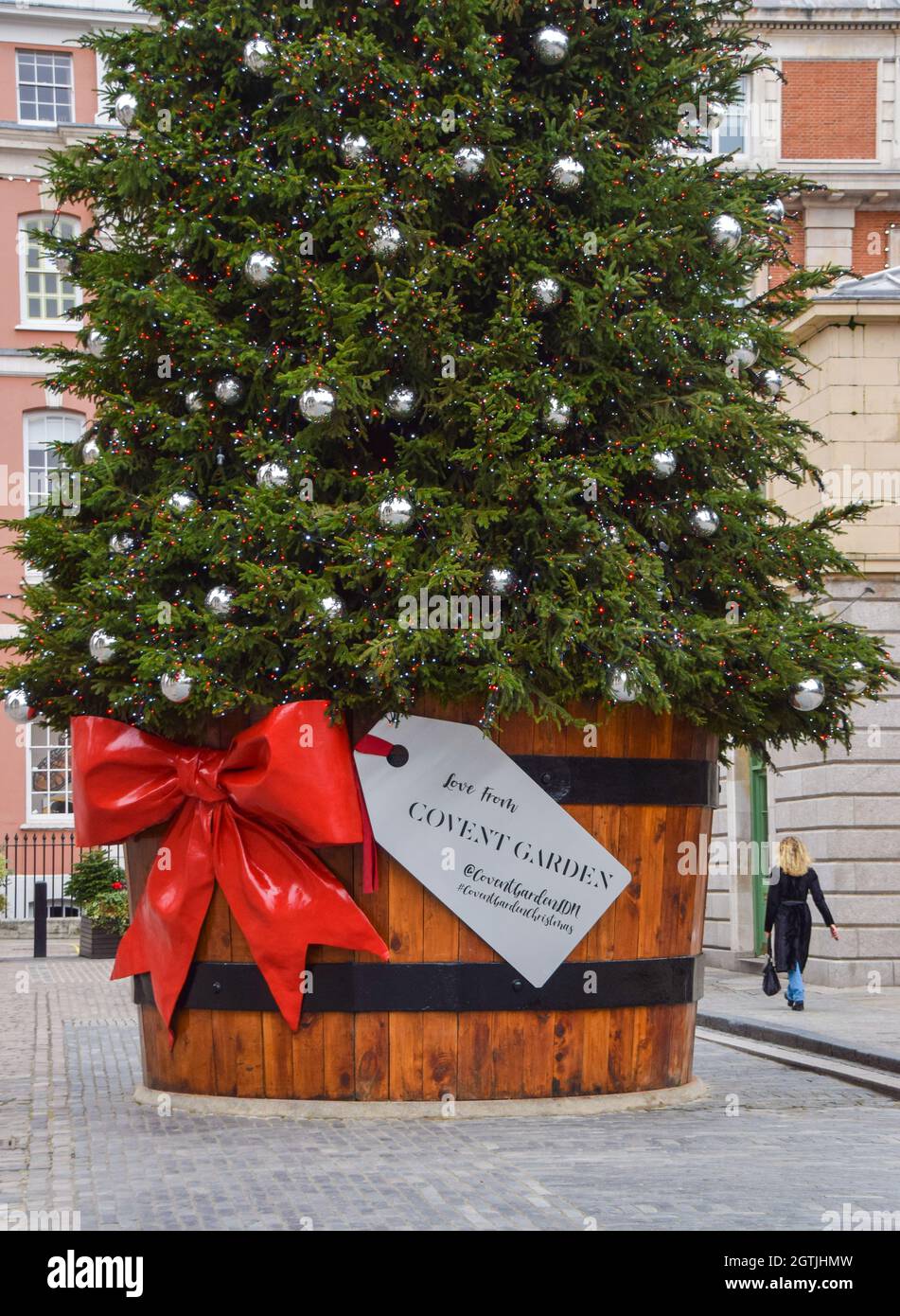 Cambridge shop decoration hi-res stock photography and images - Alamy