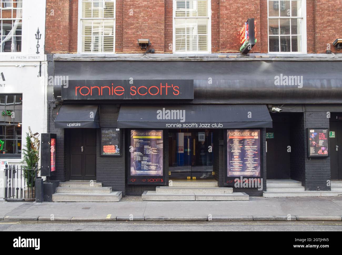 Ronnie Scott's Jazz Club exterior daytime view, Soho, London, United Kingdom Stock Photo - Alamy