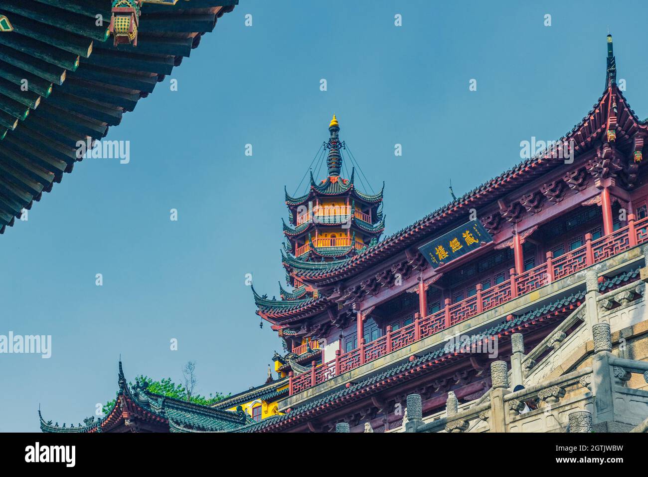 Jinshan temple hi-res stock photography and images - Alamy
