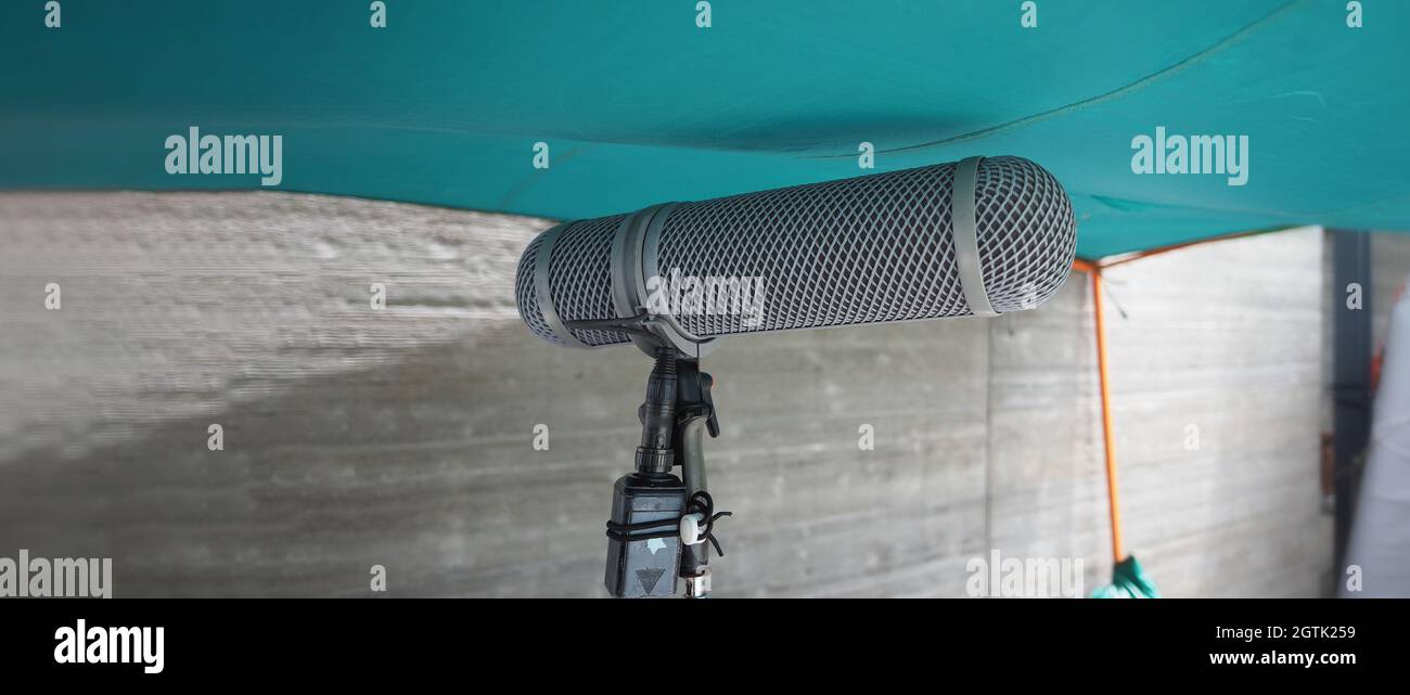 Mic boom type hi-res stock photography and images - Alamy