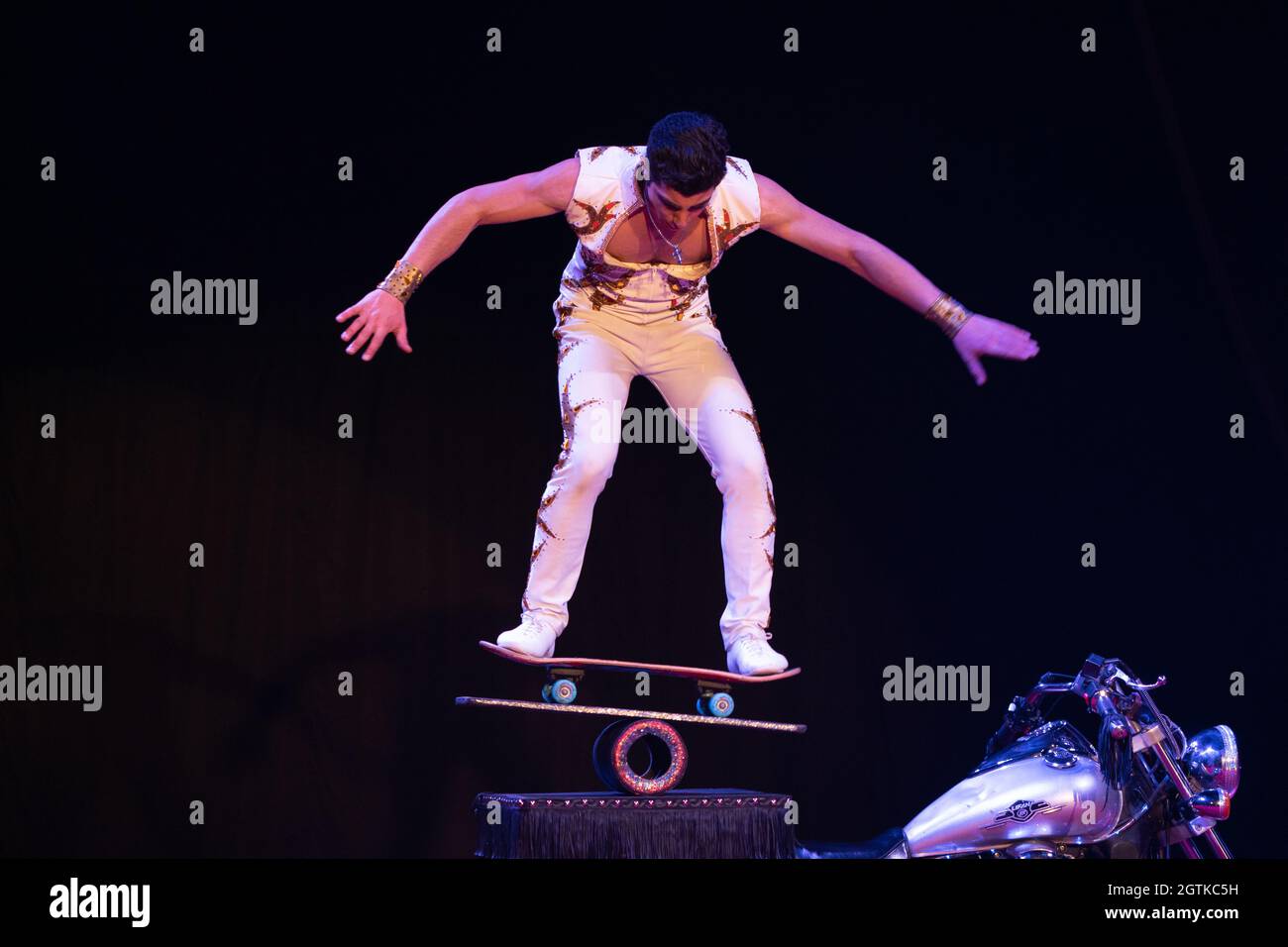 Circus acts in costume Stock Photo - Alamy