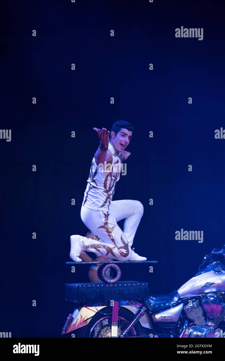 Circus acts in costume Stock Photo - Alamy