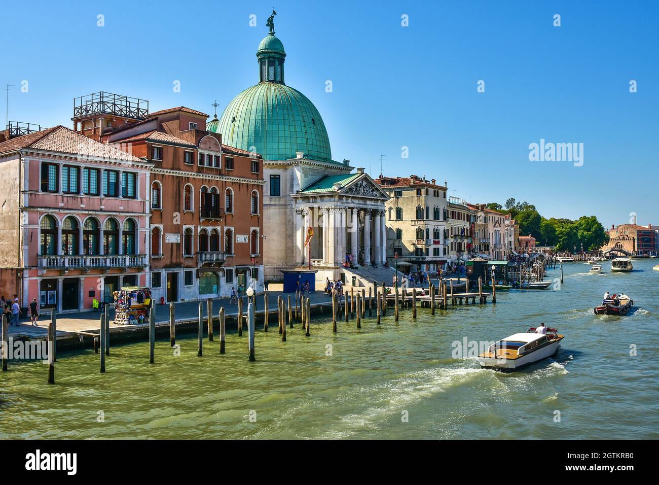 Typical italy hi-res stock photography and images - Alamy