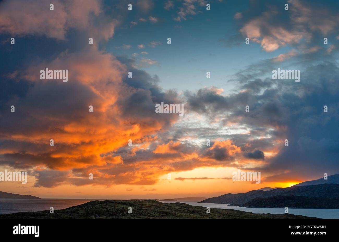Scottish sunset hi-res stock photography and images - Alamy