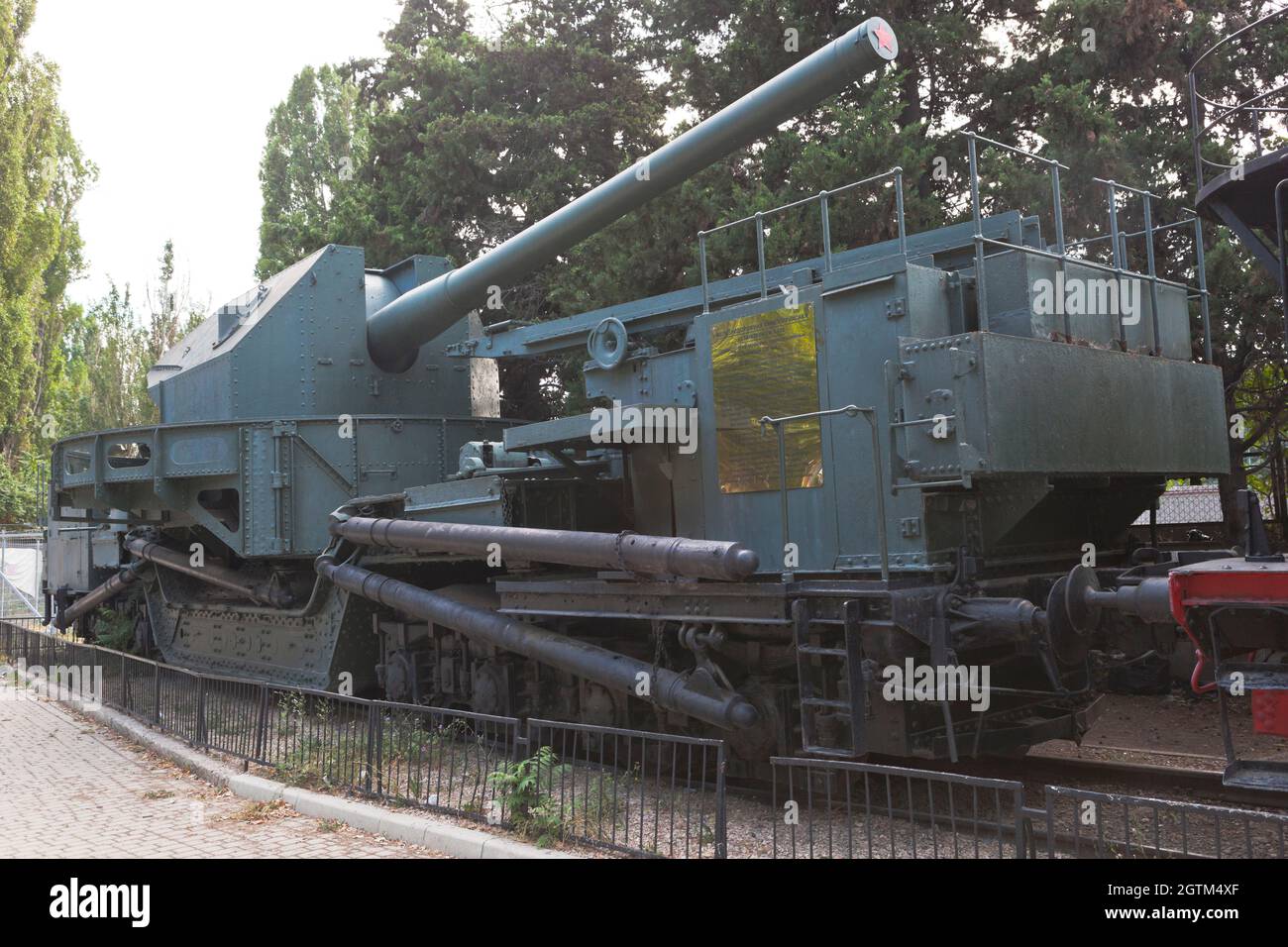 Sevastopol, Crimea, Russia - July 28, 2020: Railway gun mount TM-1-180 ...