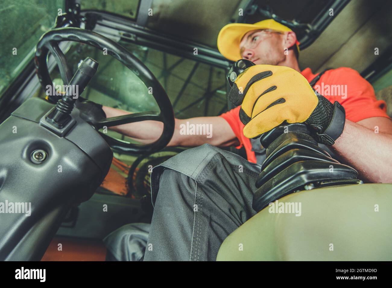 Vehicle day hi-res stock photography and images - Alamy