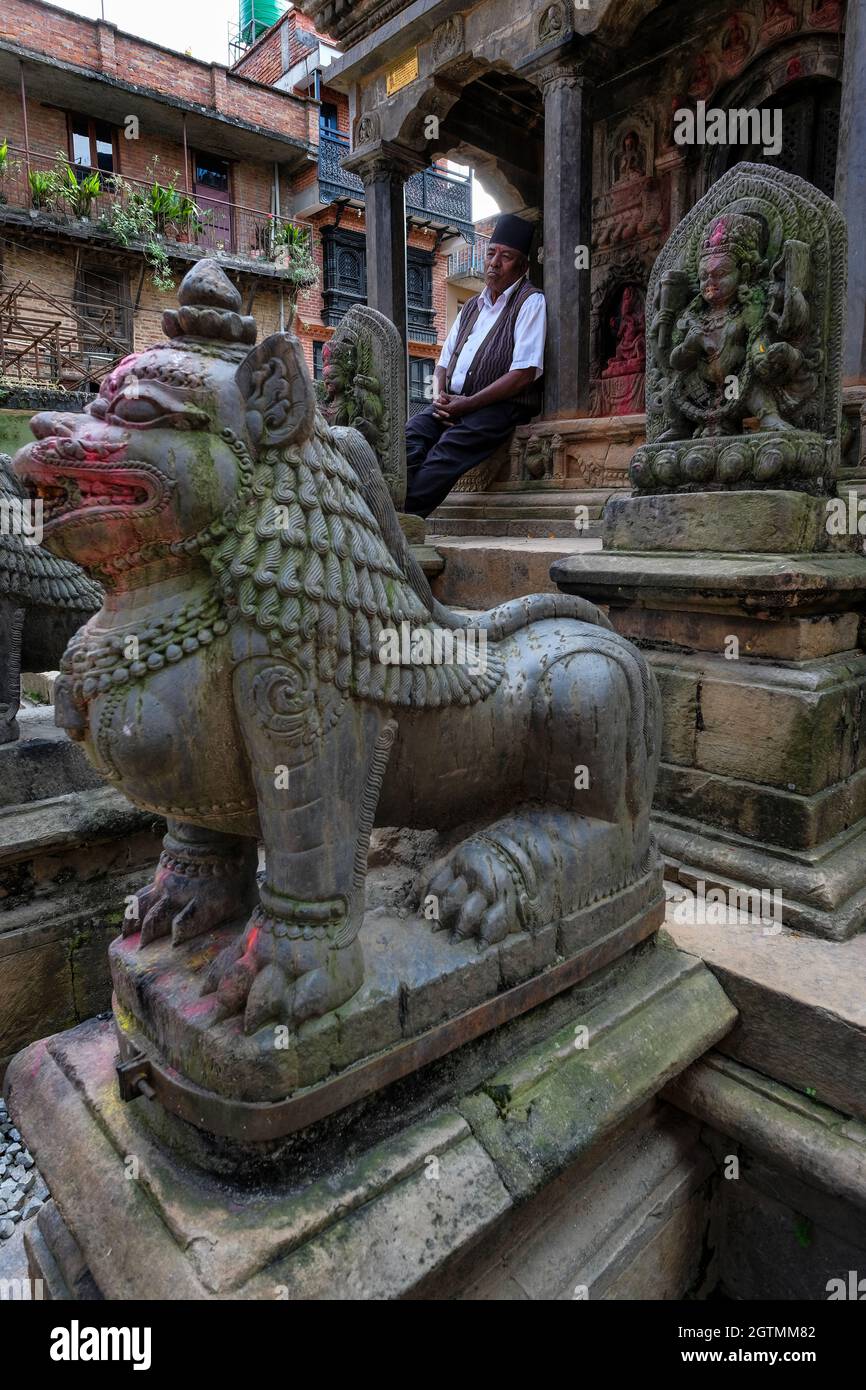 Small Hindu Temple High Resolution Stock Photography and Images - Alamy