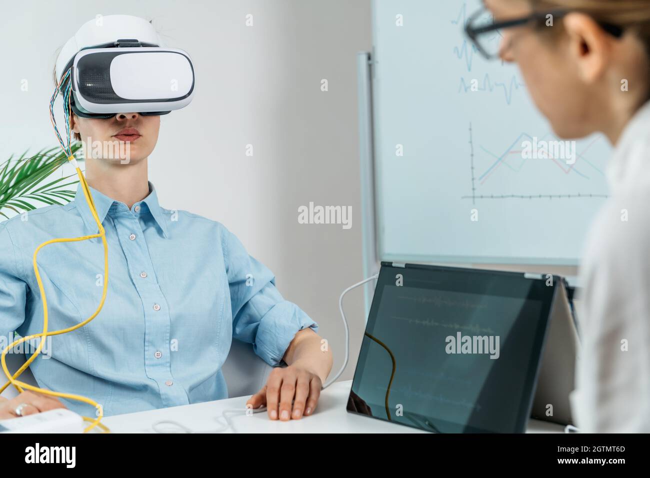 Biofeedback session hi-res stock photography and images - Alamy