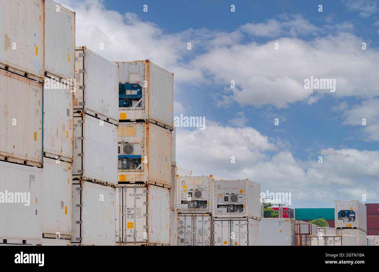 Refrigerated shipping container hi-res stock photography and images - Alamy
