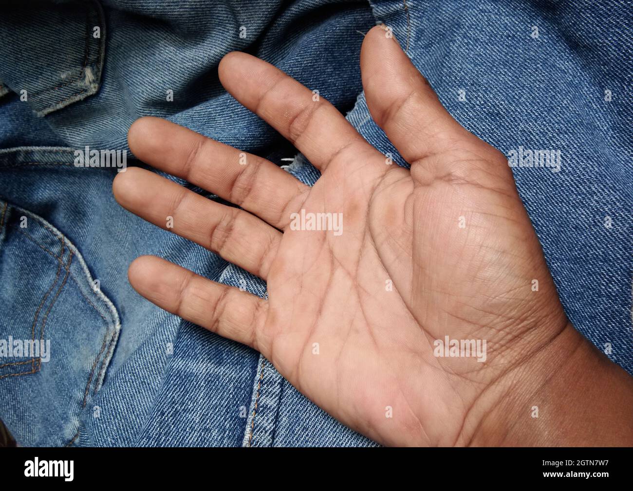 Human despair hi-res stock photography and images - Alamy