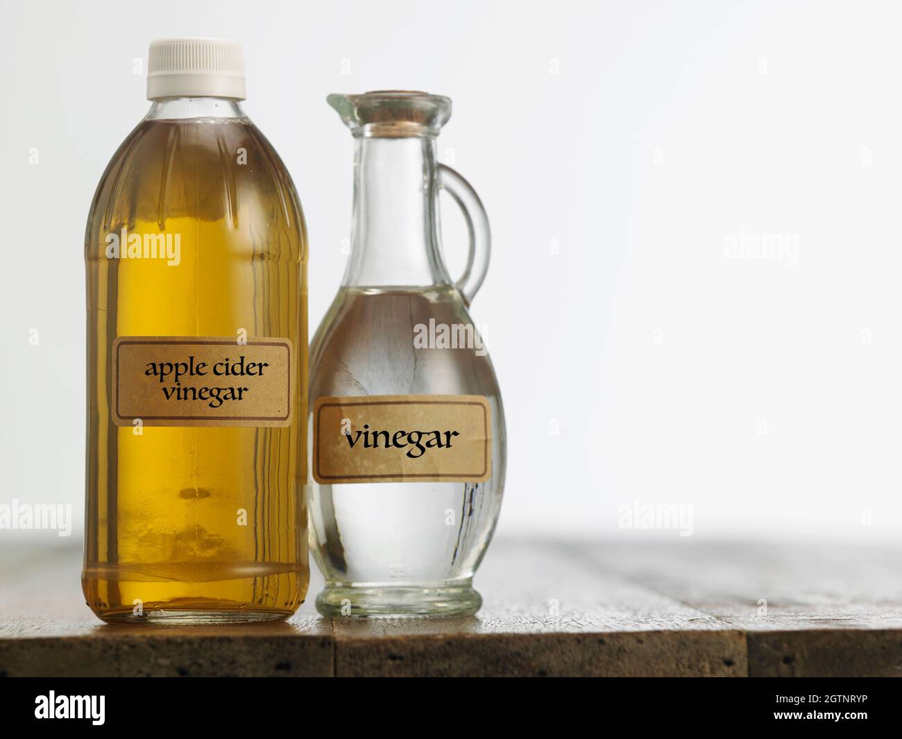 White vinegar label hi-res stock photography and images - Alamy