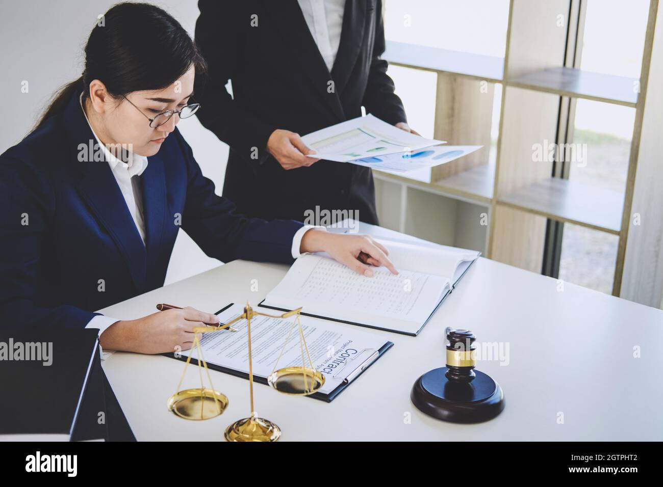 Young Person Courtroom High Resolution Stock Photography and Images - Alamy