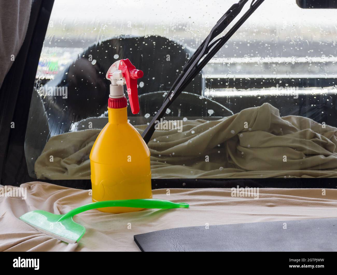 Glass fiber car hi-res stock photography and images - Alamy