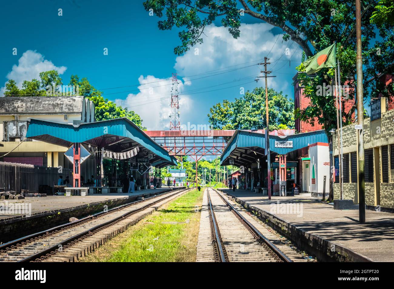Kulaura Railway Station Stock Photo - Alamy
