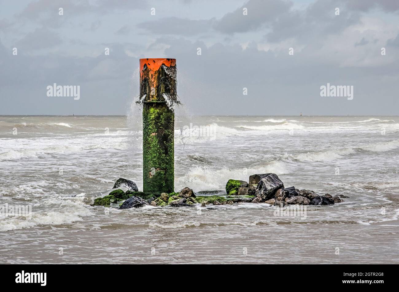 Pipe Spouting Water Into The Sea Stock Photo - Alamy