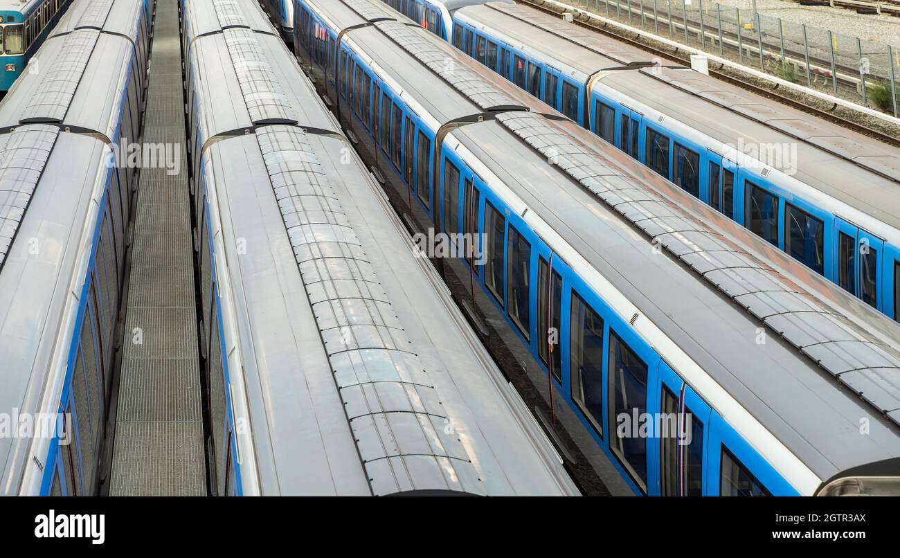 Train wagons side view hi-res stock photography and images - Alamy