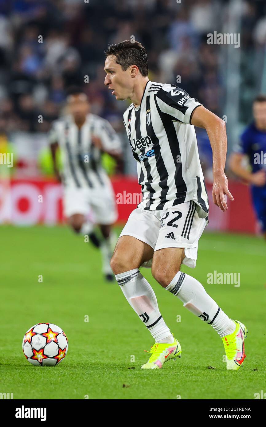 Federico chiesa chelsea hi-res stock photography and images - Alamy