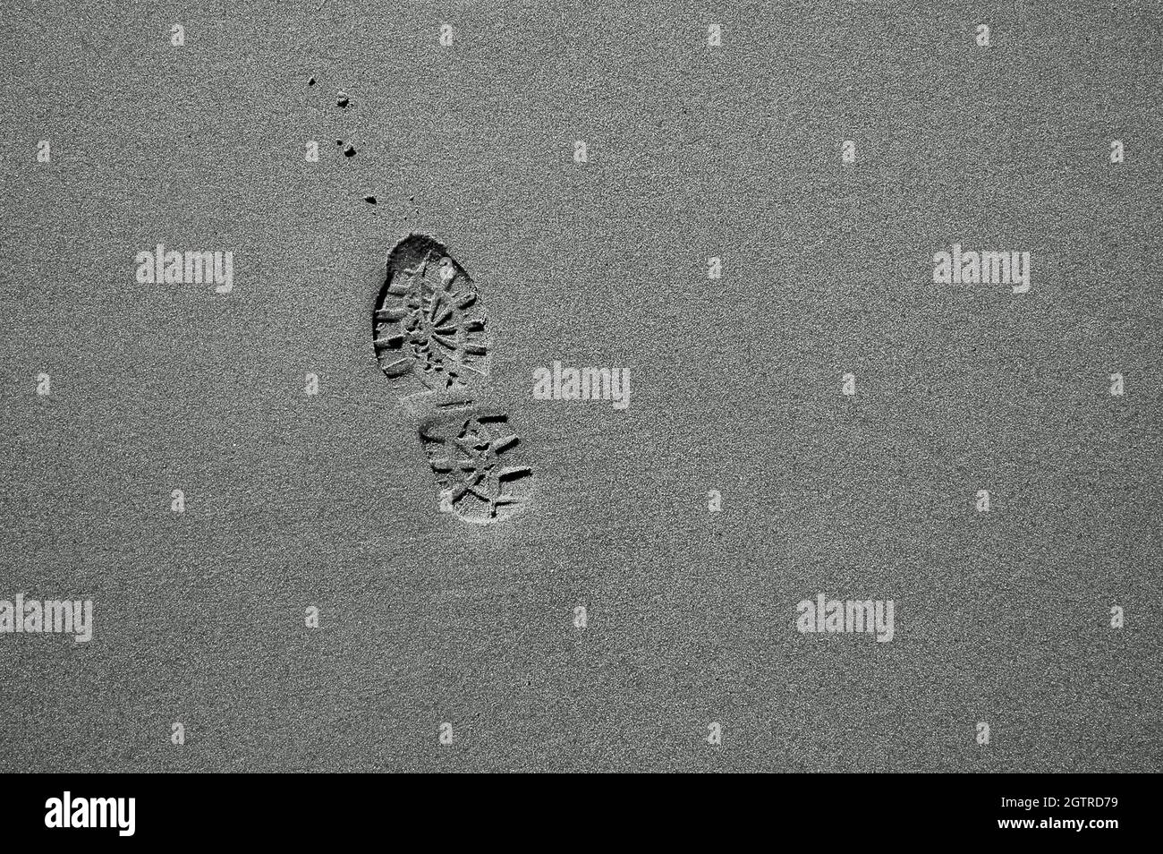 Boot footprint in sand hi-res stock photography and images - Alamy